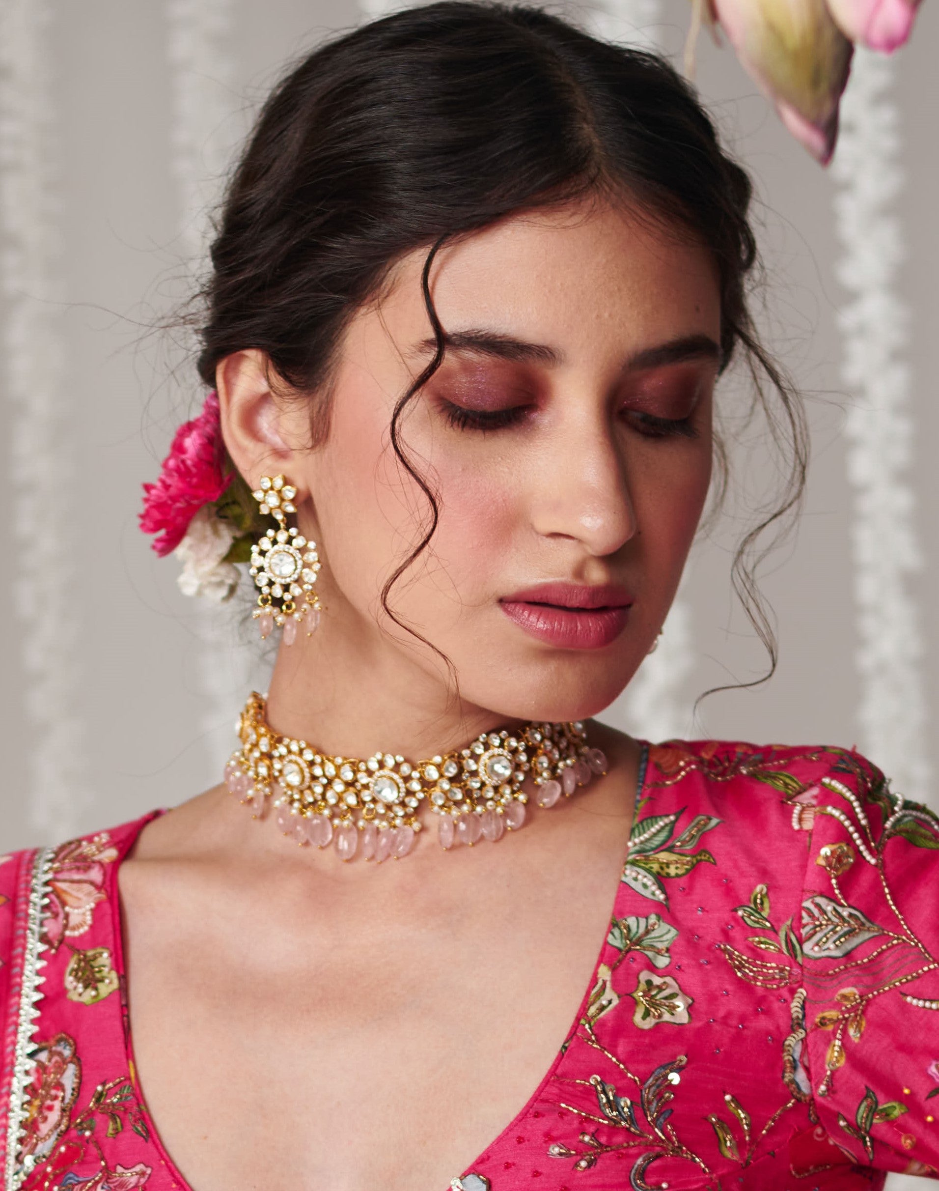 Swara Chokar Set Kaari Swara Chokar Set Kaari